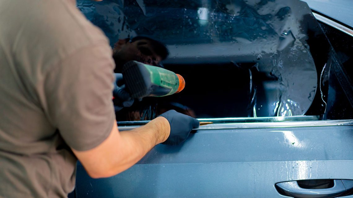How to Remove Tint from Car Window: Step-by-Step Guide